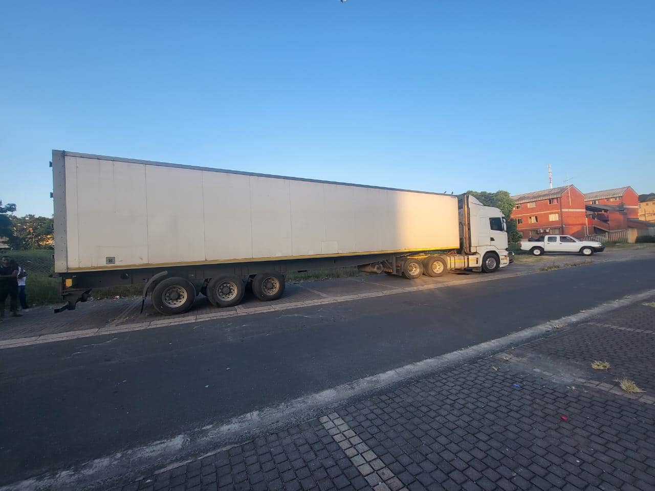 Truck Hijacking Suspects Caught In Action | Durban Sun